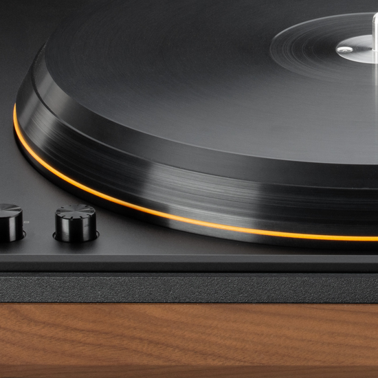 MoFi Electronics MasterDeck Turntable